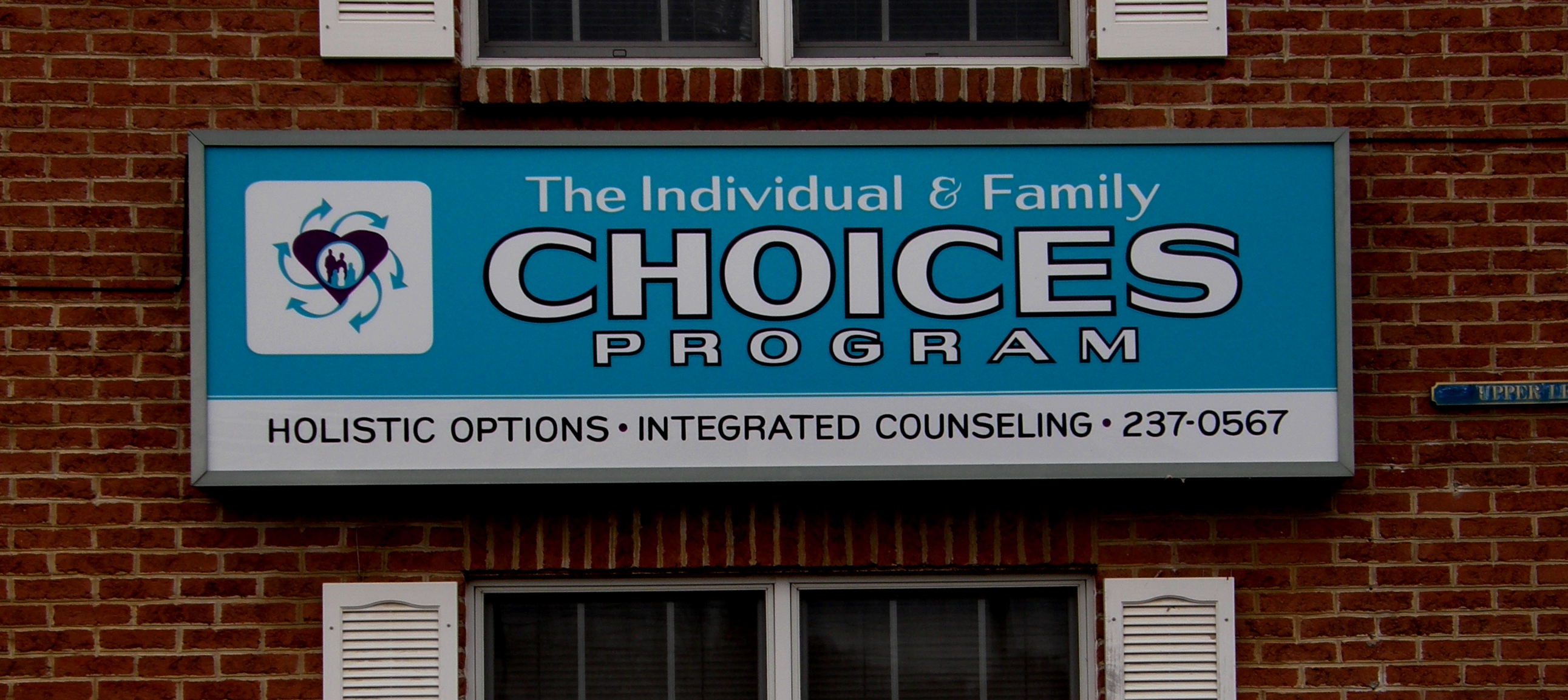 Backlit Electronic Signs | Lloyd Signs